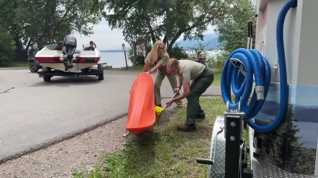 Aquatic invasive species cleaning stations now at Swan, Holland lakes