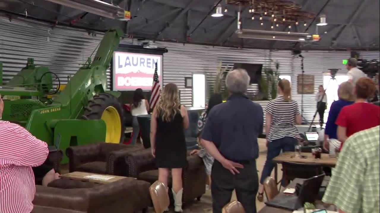 Lauren Boebert wins Republican primary bid in new district