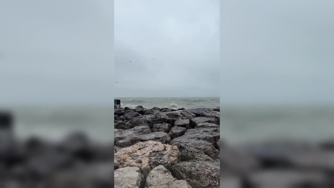 Massive waves rock Lake Michigan beaches in Kenosha, Milwaukee