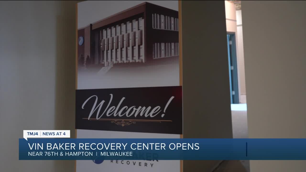 Former NBA All-Star Vin Baker opens recovery center to help others