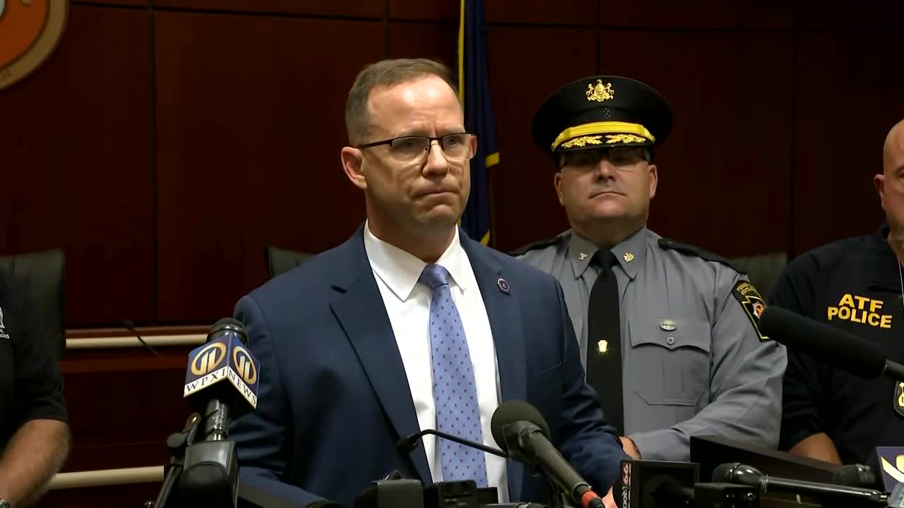 Thomas Matthew Crooks: What we know about suspect in apparent Donald ...