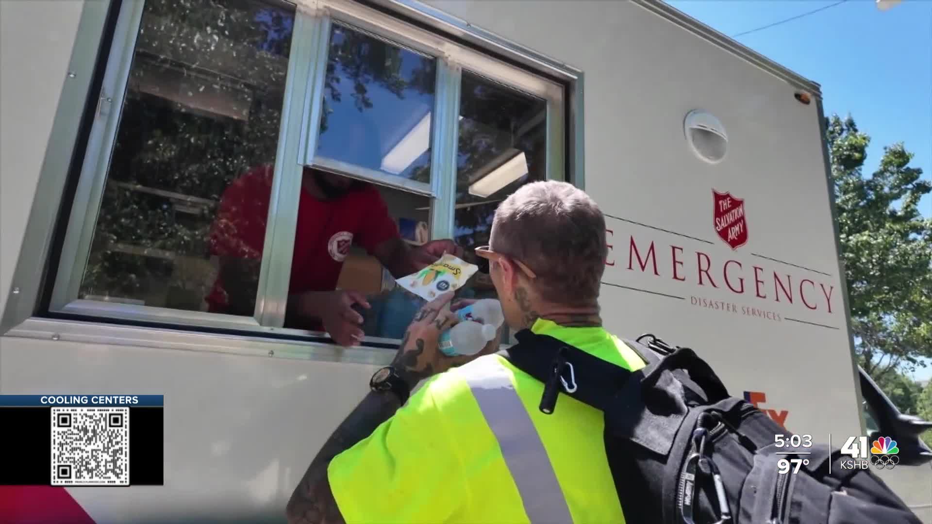 Kansas Citians remain dedicated to service in sweltering heat