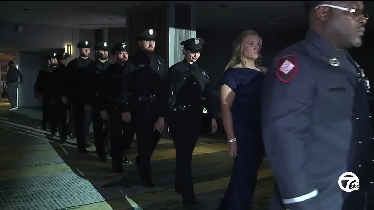 Detroit first responders honored for heroics at Above & Beyond Awards ...