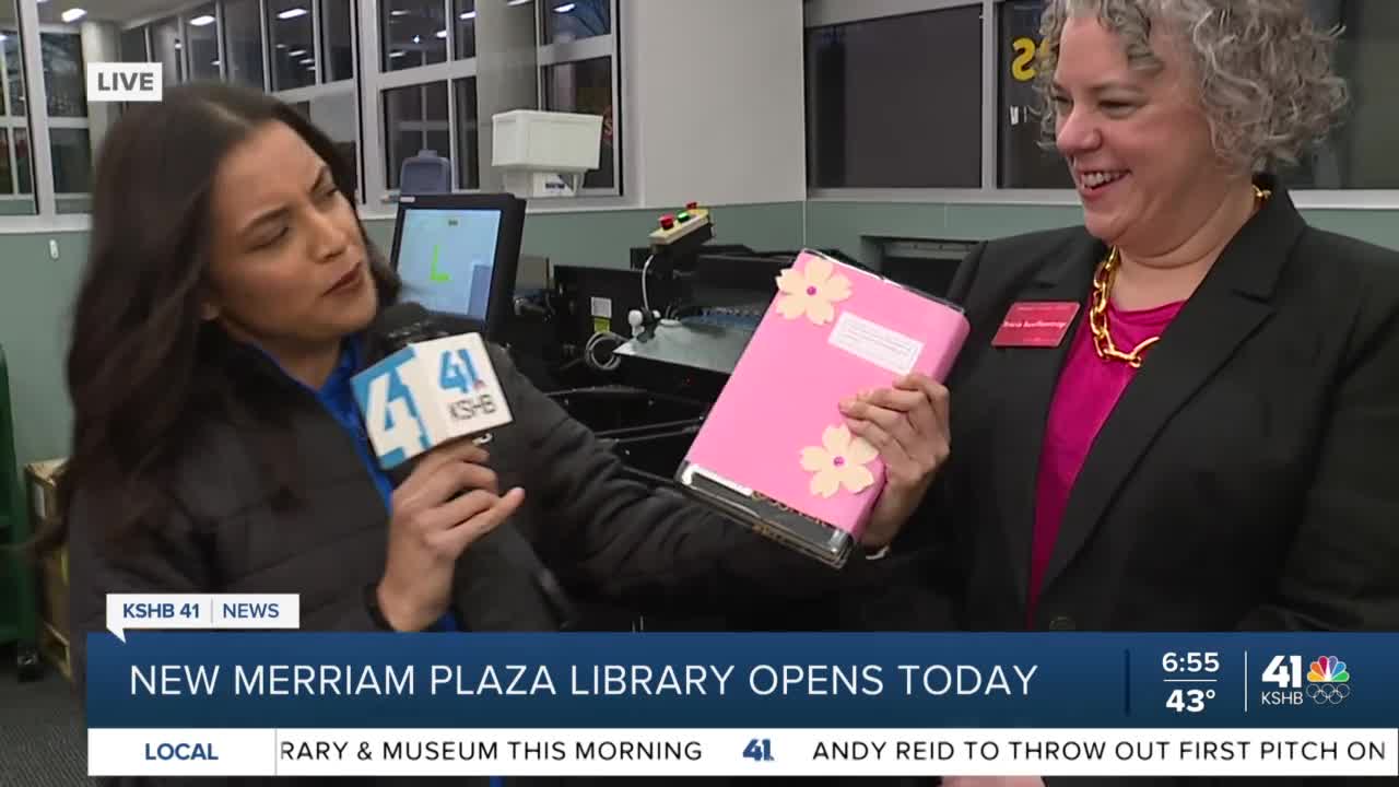 New Johnson County library branch opens in Merriam