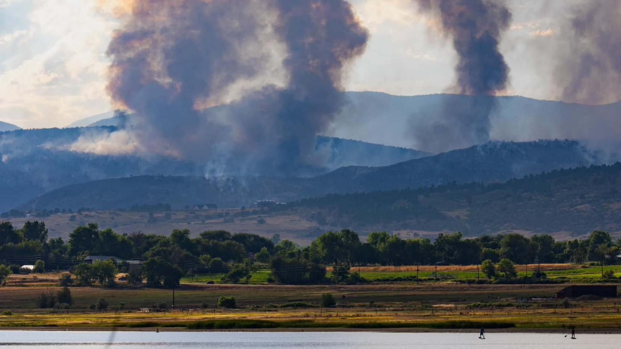 Multiple wildfires rage in Colorado amid hot, dry conditions. Here's ...