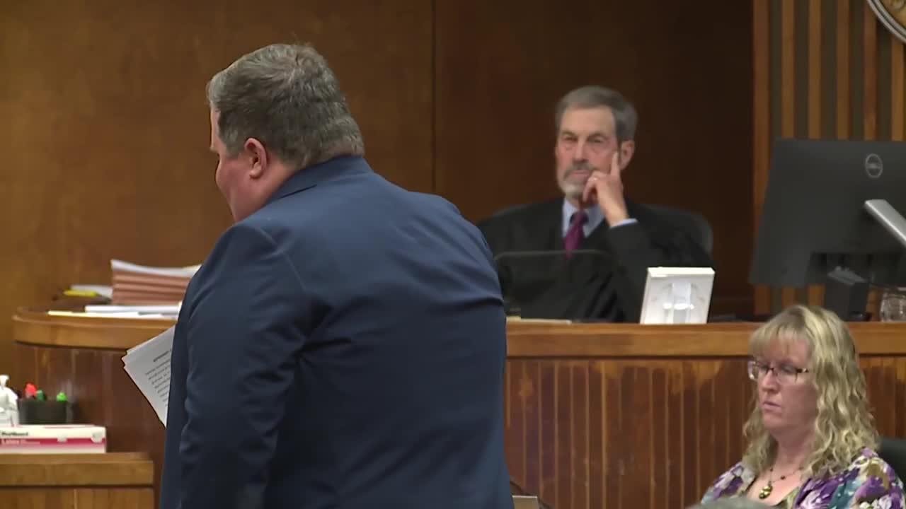 Closing arguments conclude in trial for 2022 killing of Dr. Thomas ...