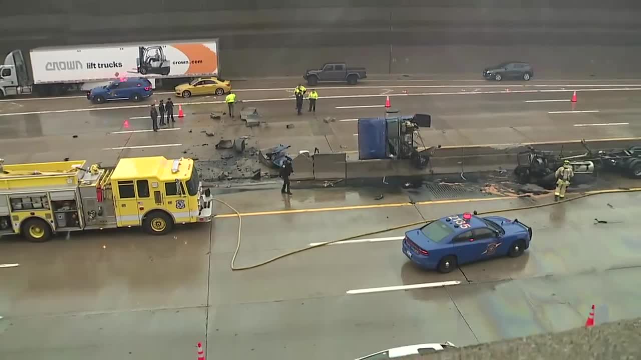 VIDEO: Median destroyed after truck crash on I-696 at Coolidge