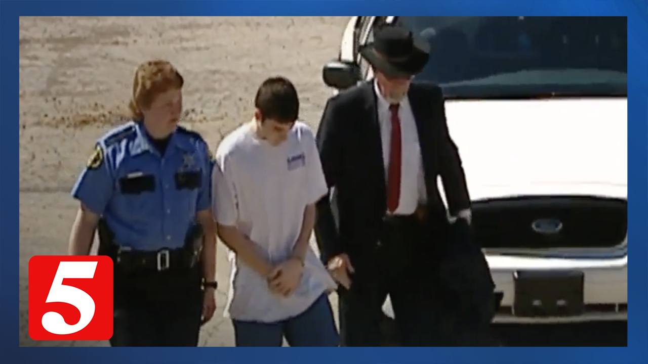 Man serving life sentence for murdering school bus driver released from ...