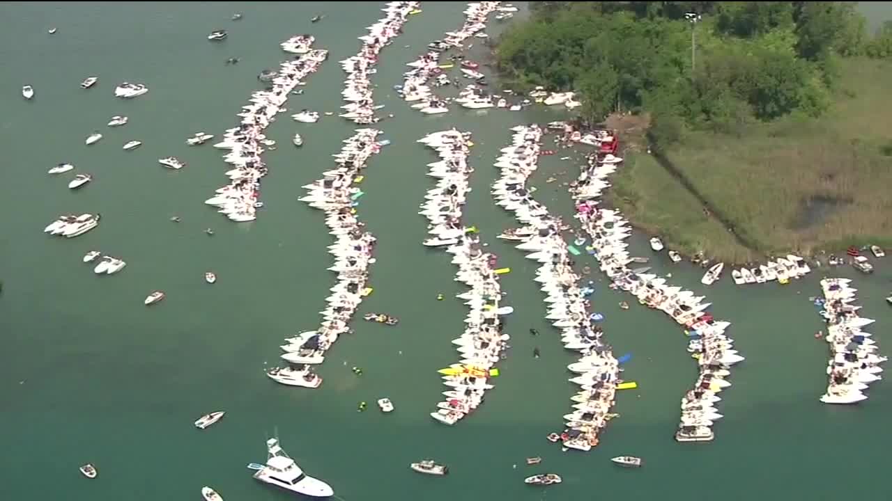 Watch: Thousands gather on Lake St. Clair for Jobbie Nooner