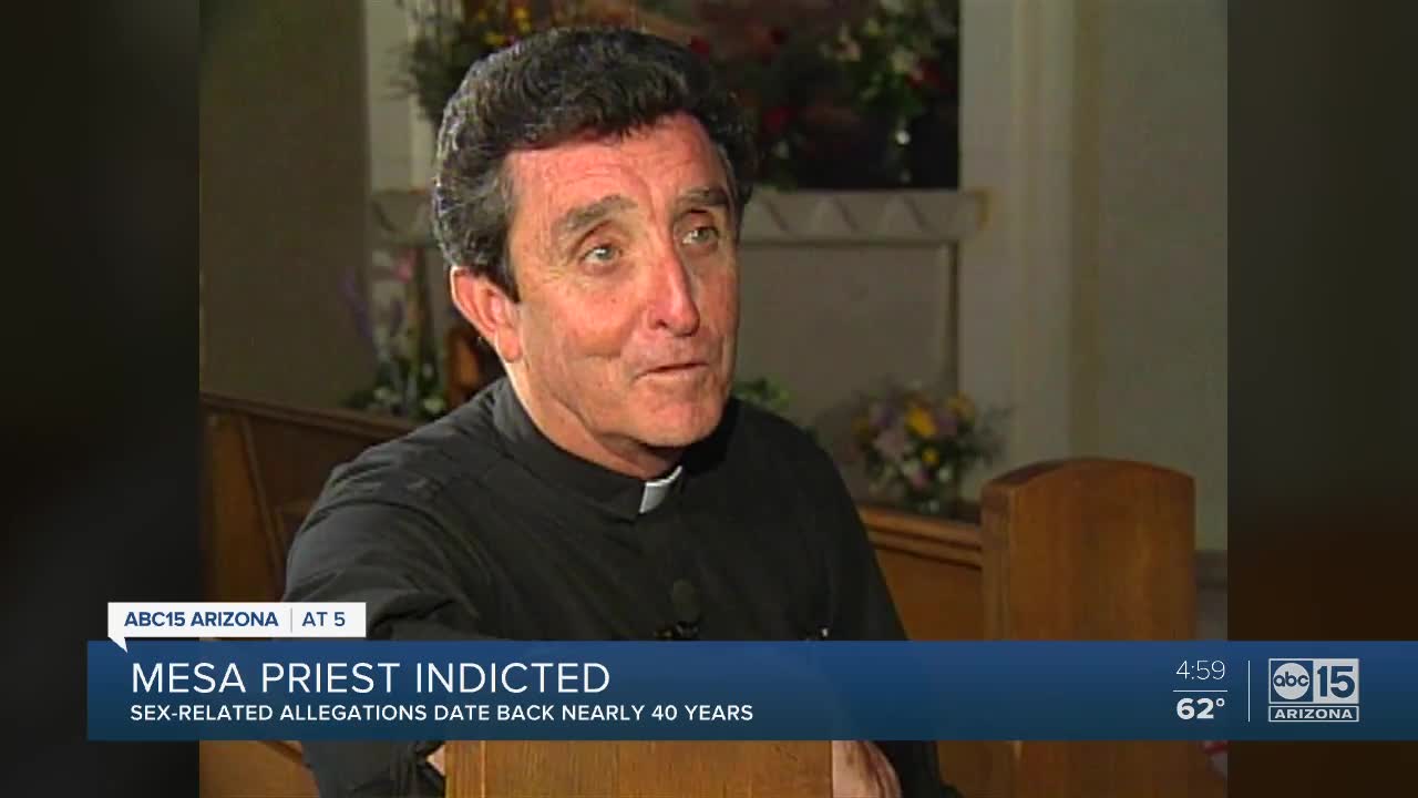 2012 suit details troubling complaint against ex-PHX priest