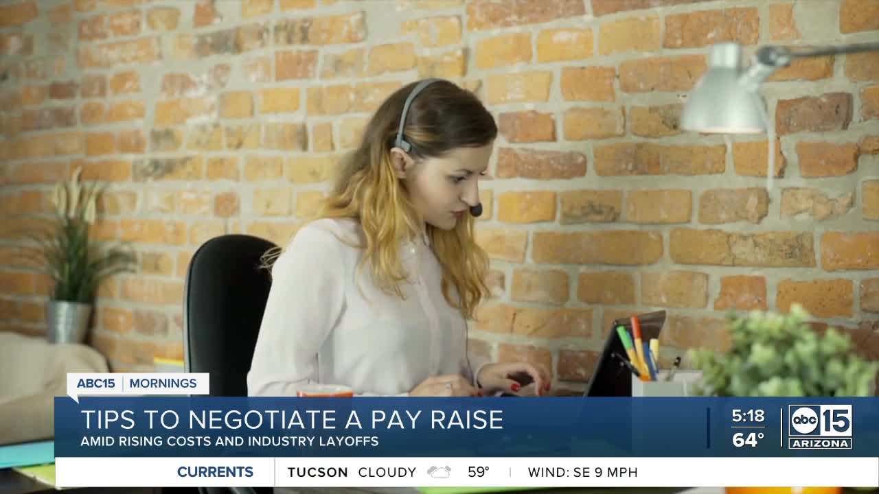 Tips to negotiate a pay raise amid inflation, layoffs