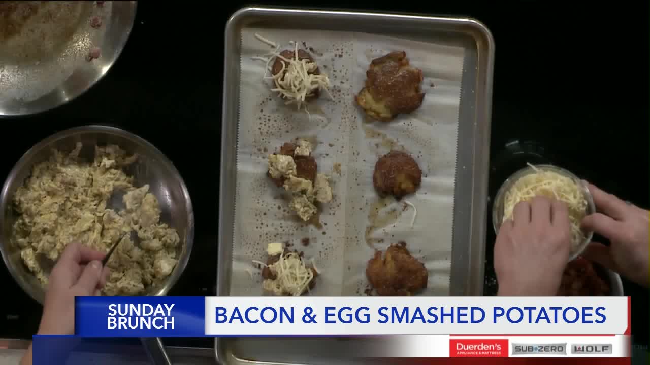 Recipe Bacon And Egg Smashed Potatoes