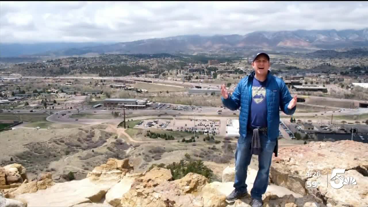 Adventures with Alan hikes up Pulpit Rock in Colorado Springs