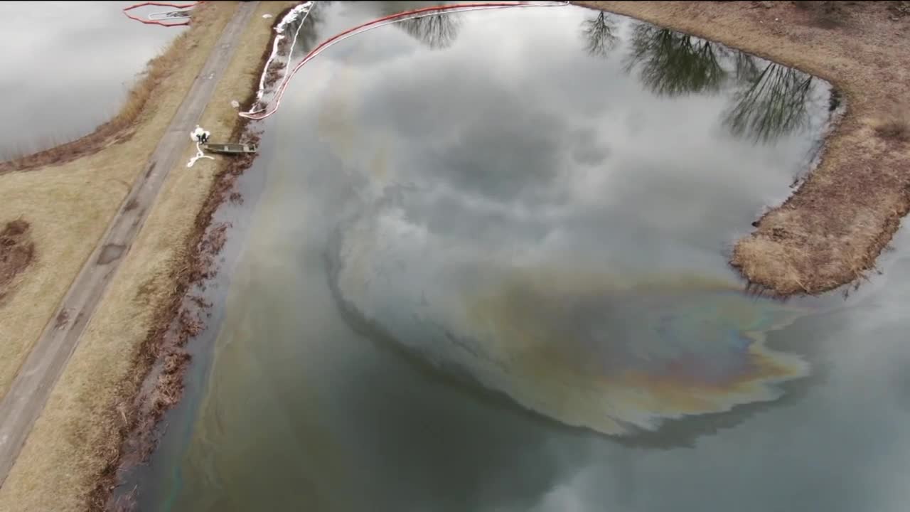 New Berlin oil spill: City expects several weeks to cleanup hundreds of ...