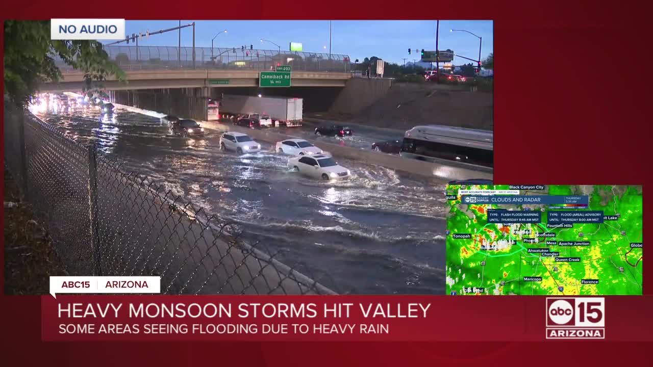 VIDEO: Car caught in freeway flooding on I-17 near Camelback Road