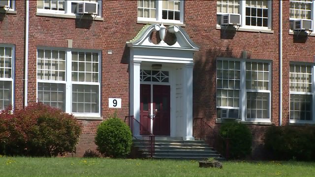 Elkhardt, Thompson middle schools merging