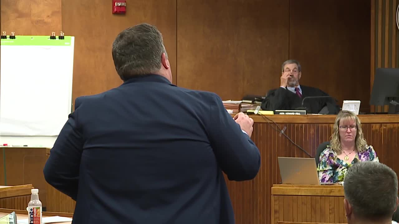 Closing arguments conclude in trial for 2022 killing of Dr. Thomas ...