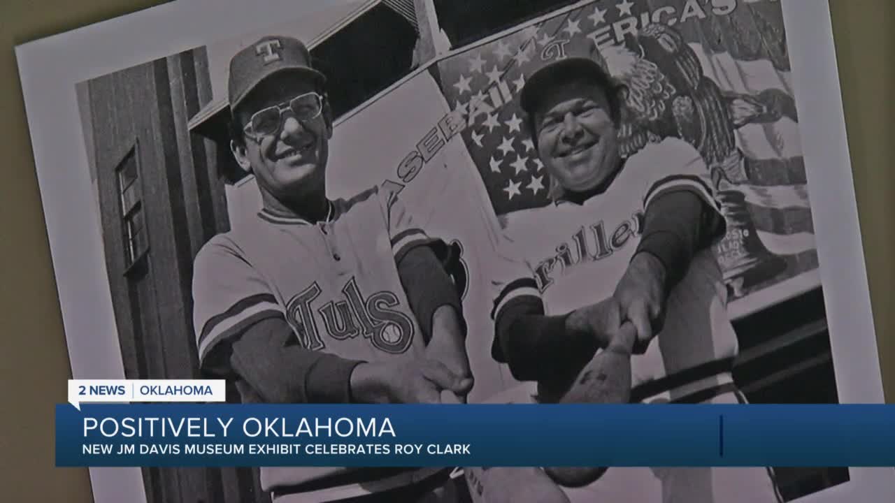 Roy Clark collection opening at Claremore museum showcases musician's ...