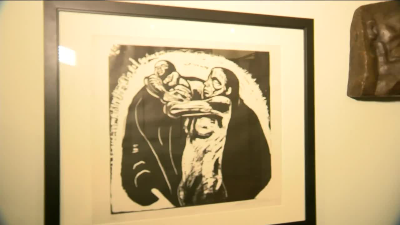 Jewish Museum Milwaukee exhibit tells the story of Hitler's war on ...