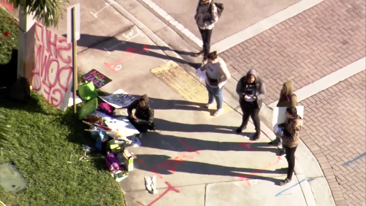 9 arrested during protest at GEO Group in Boca Raton