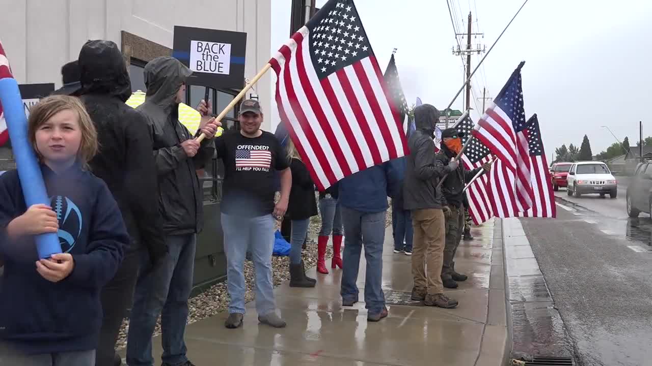 Back the blue flag-waving event gives support to law enforcement