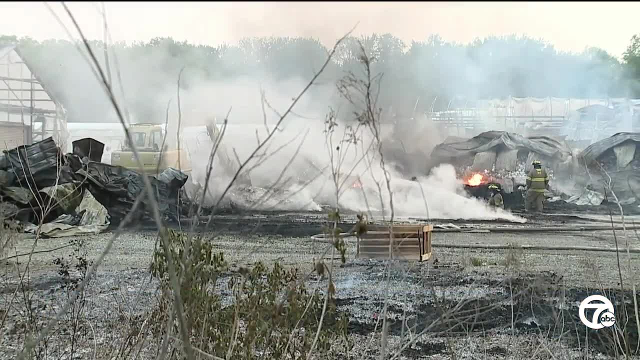 Towering smoke from flower barn fire in Richmond could be seen for ...