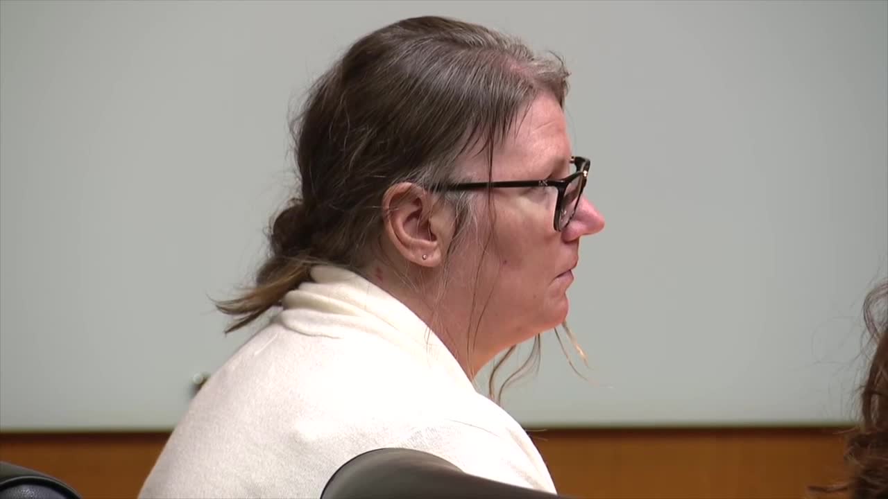 Jury deliberations enter day 2 Tuesday in Jennifer Crumbley case