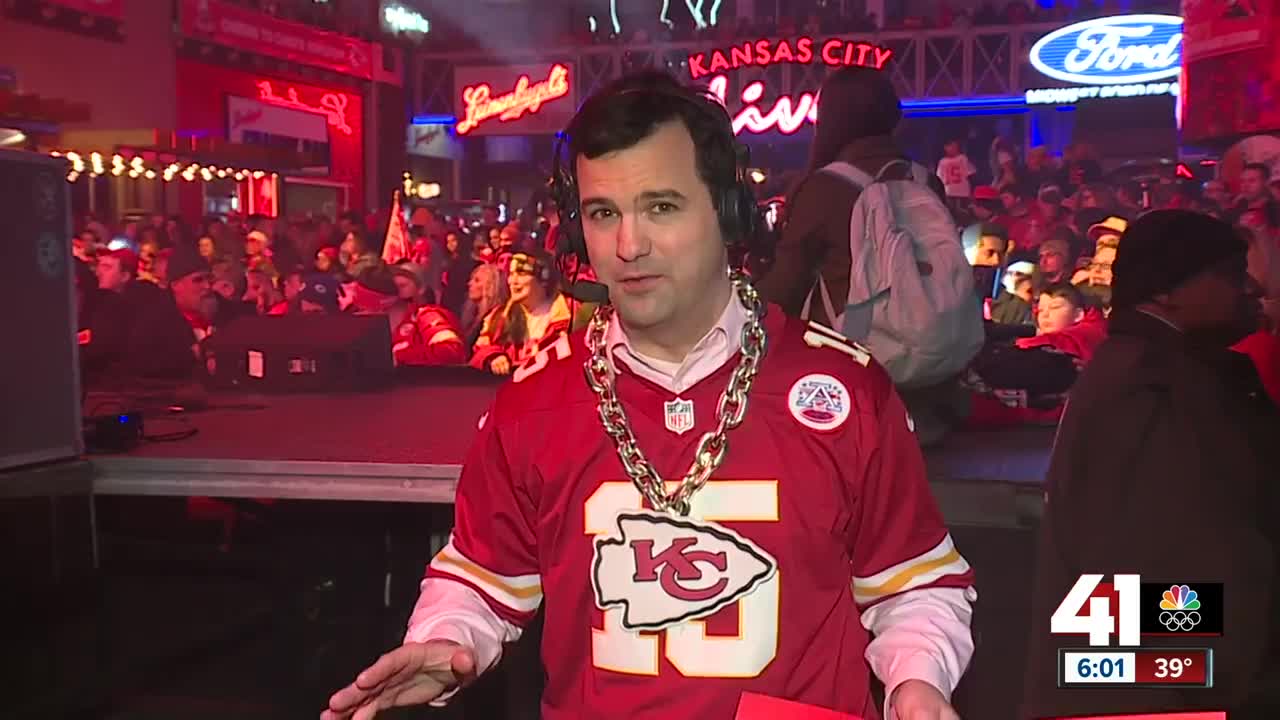 Chiefs Kingdom comes together for Super Bowl pep rally