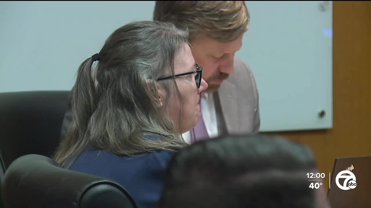 Testimony continues on day 2 of the trial for Jennifer Crumbley
