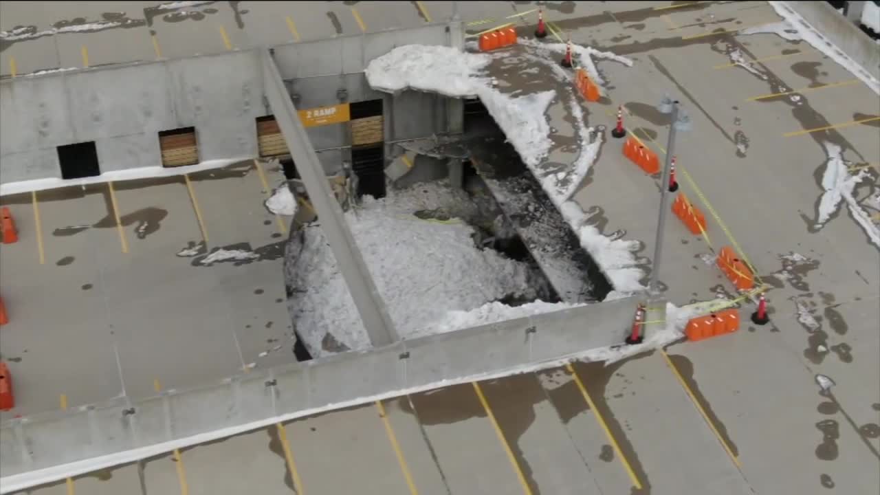 Parking garage collapse: Glendale engineers work to retrieve trapped cars