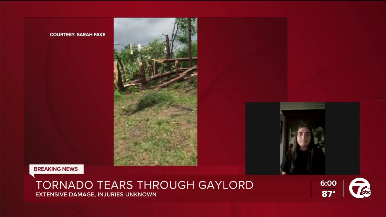 At least 2 dead, 44 hurt after tornado moves through Gaylord