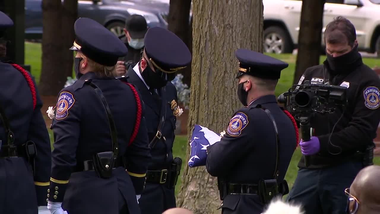 Judge allowing insanity defense for man accused of killing Officer Breann Leath