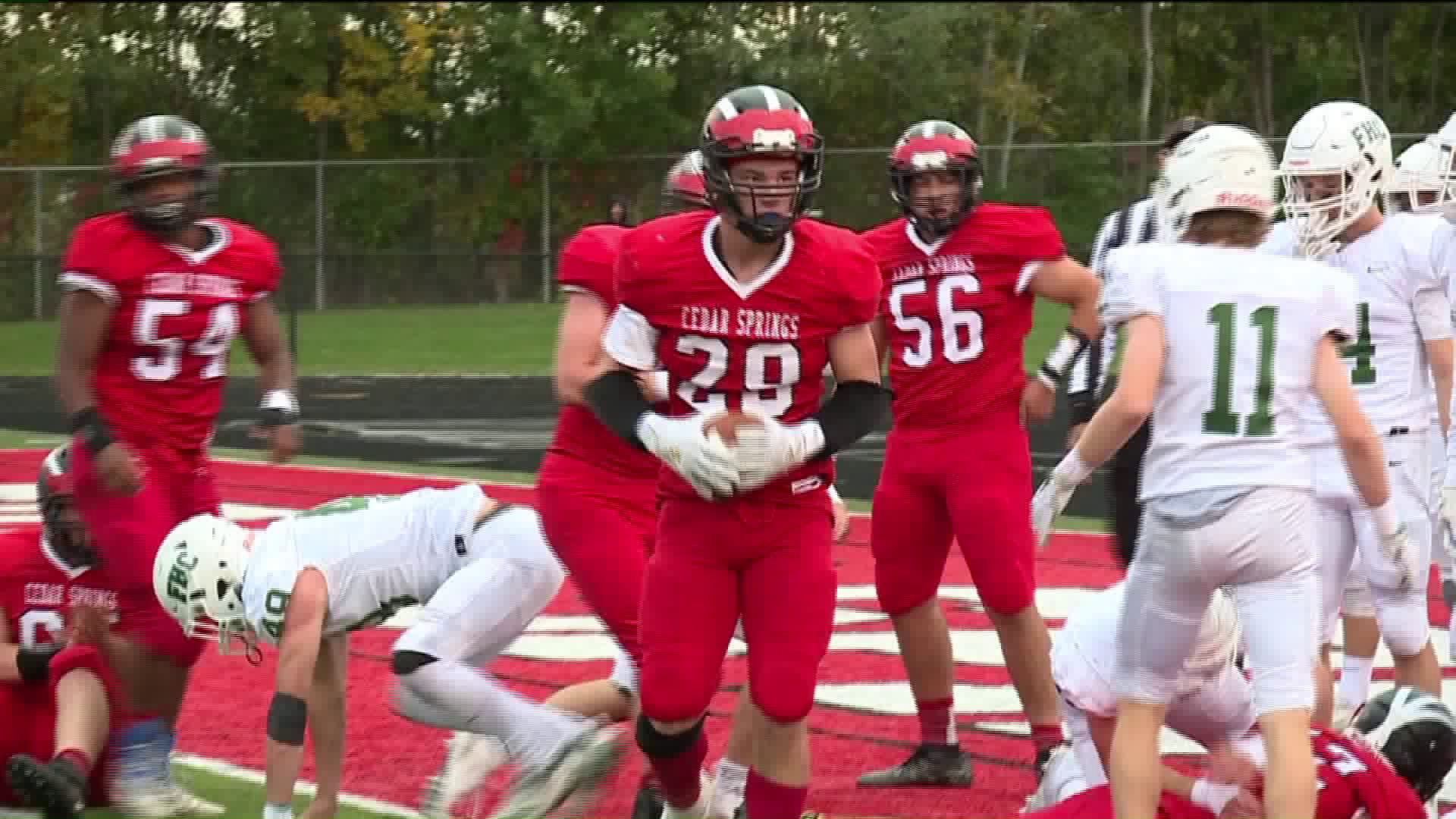 Red Hawks’ defense shuts down FHC in 30-6 win