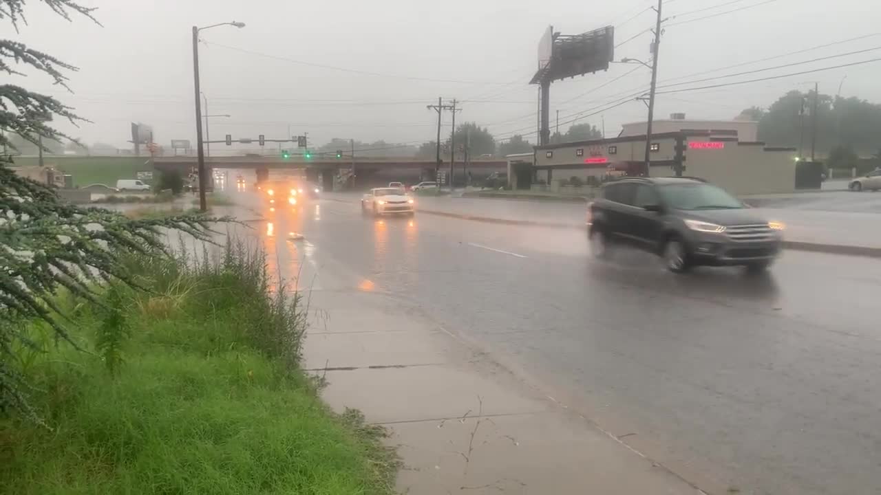 WATCH: Flash flooding in Tulsa area