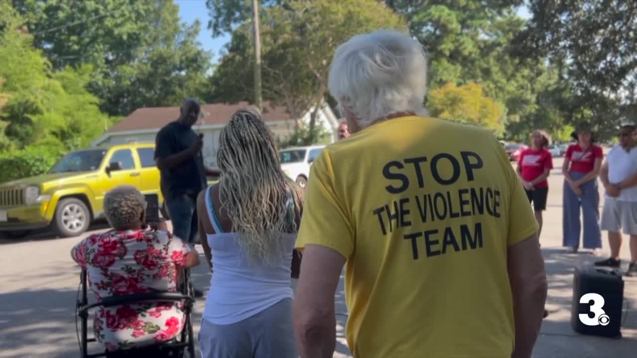 Community activists hold prayer gathering after Norfolk mass shooting