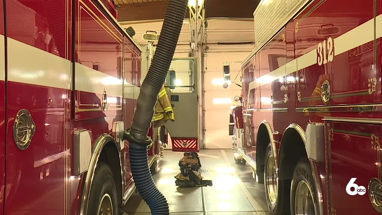 US wildland firefighting force urged to get vaccinated US wildland firefighting force urged to get vaccinated