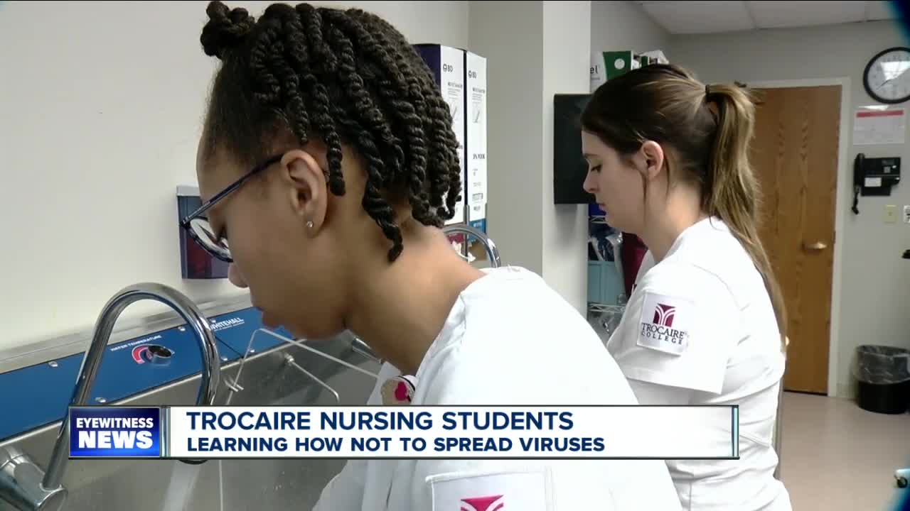 Nursing students learn not to spread viruses