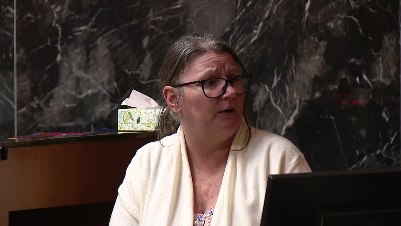VIDEO: Jennifer Crumbley testifies as defense begins case