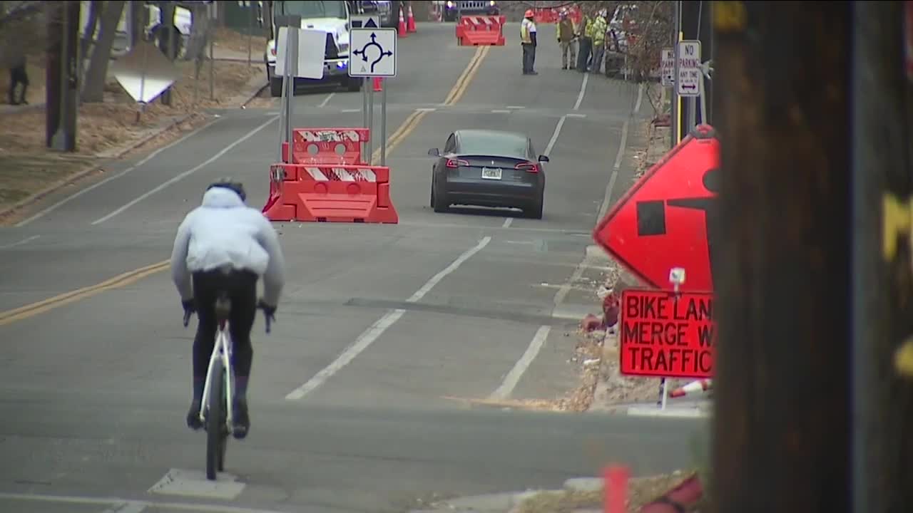 Bill would make it legal for cyclists to roll through stop signs