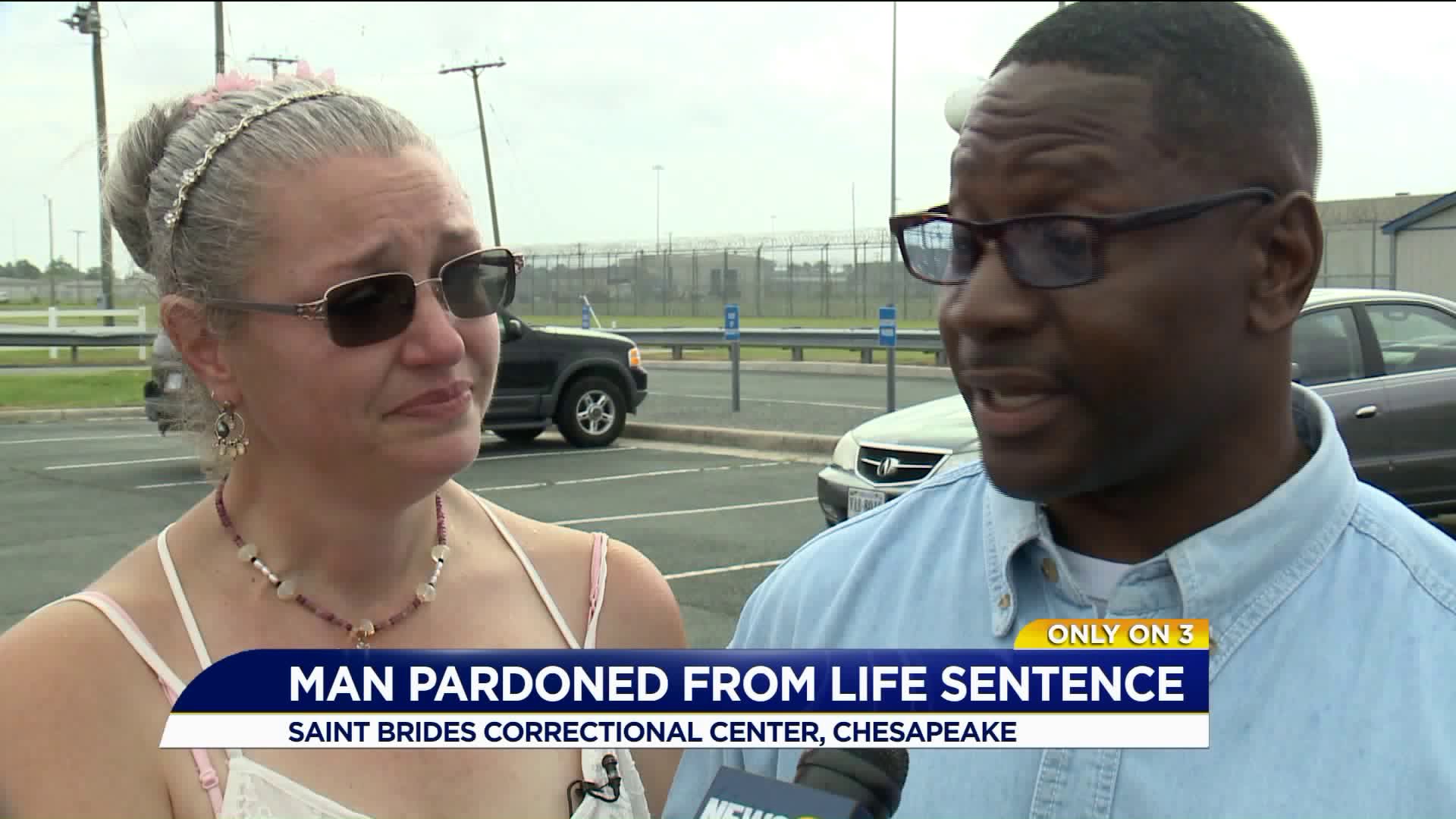 Man serving two life sentences for robberies, pardoned by governor ...