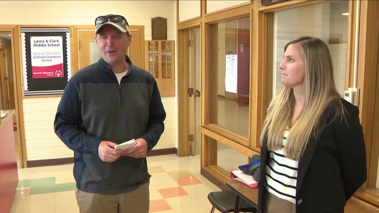 'One Class at a Time' makes a stop at Lewis & Clark Middle School